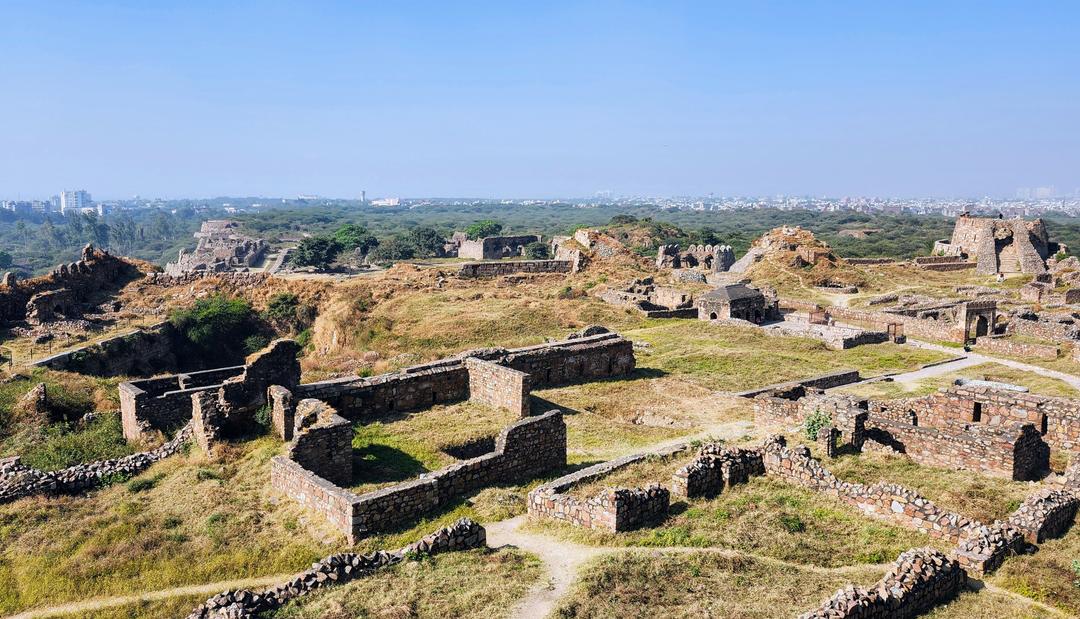 tughlaqabad fort timings